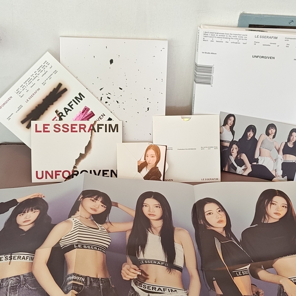 Media | Le Sserafim Album Set With Posters | Poshmark